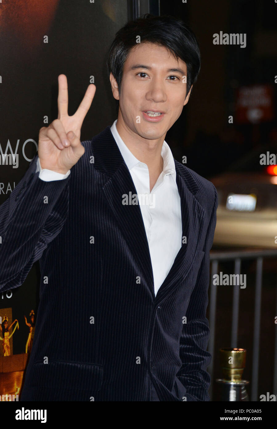 Leehom wang 040 red carpet event hi-res stock photography and images ...
