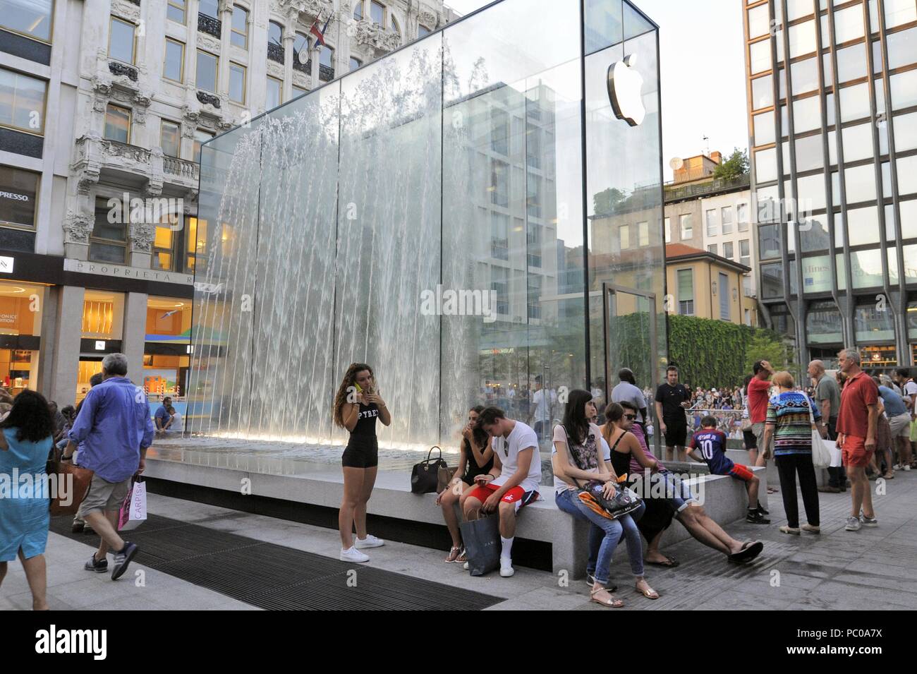 Milan (Italy), the Apple Store in Liberty Square, designed by architect ...