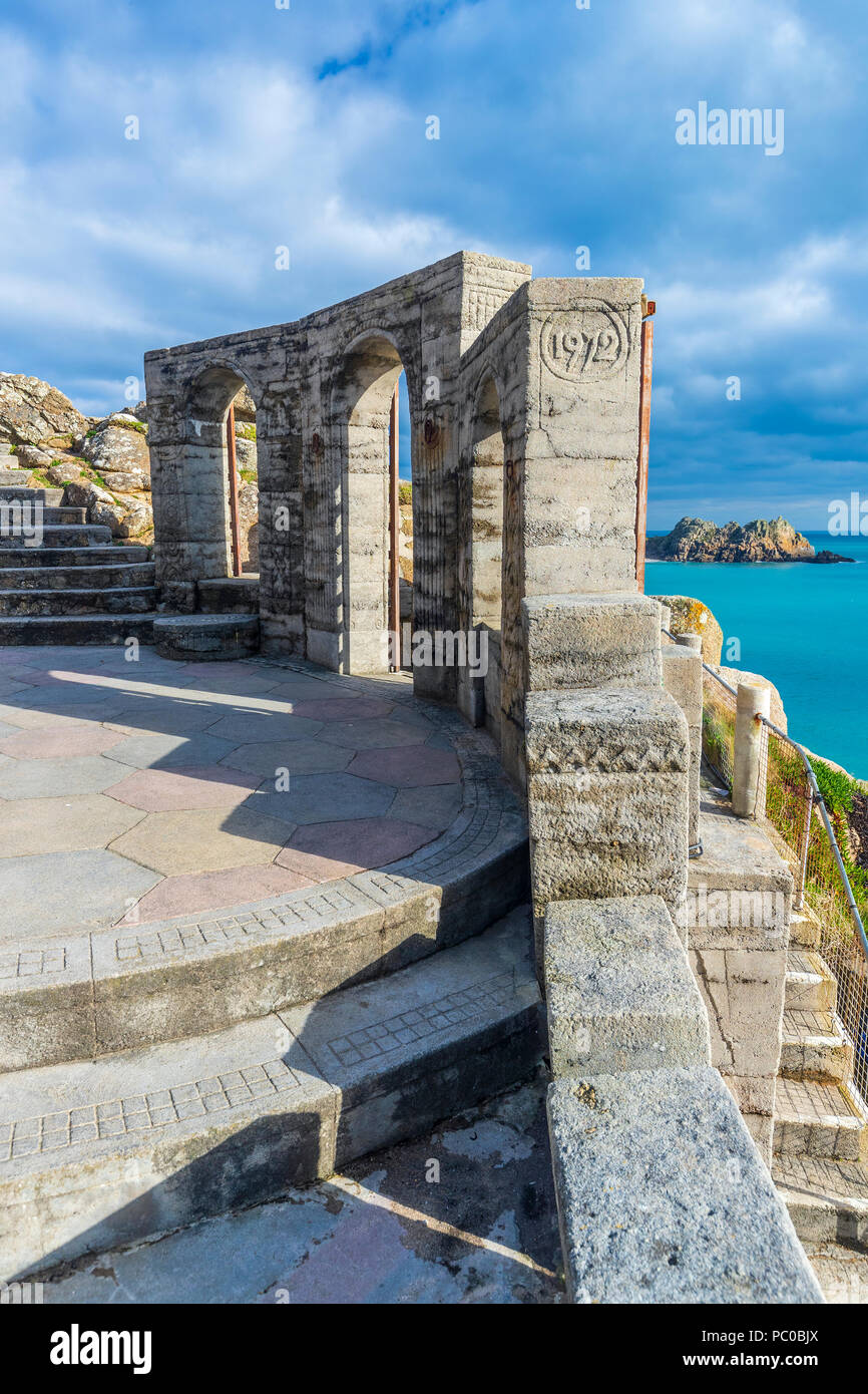 Minack theatre cornwall outdoor outside hi-res stock photography and ...