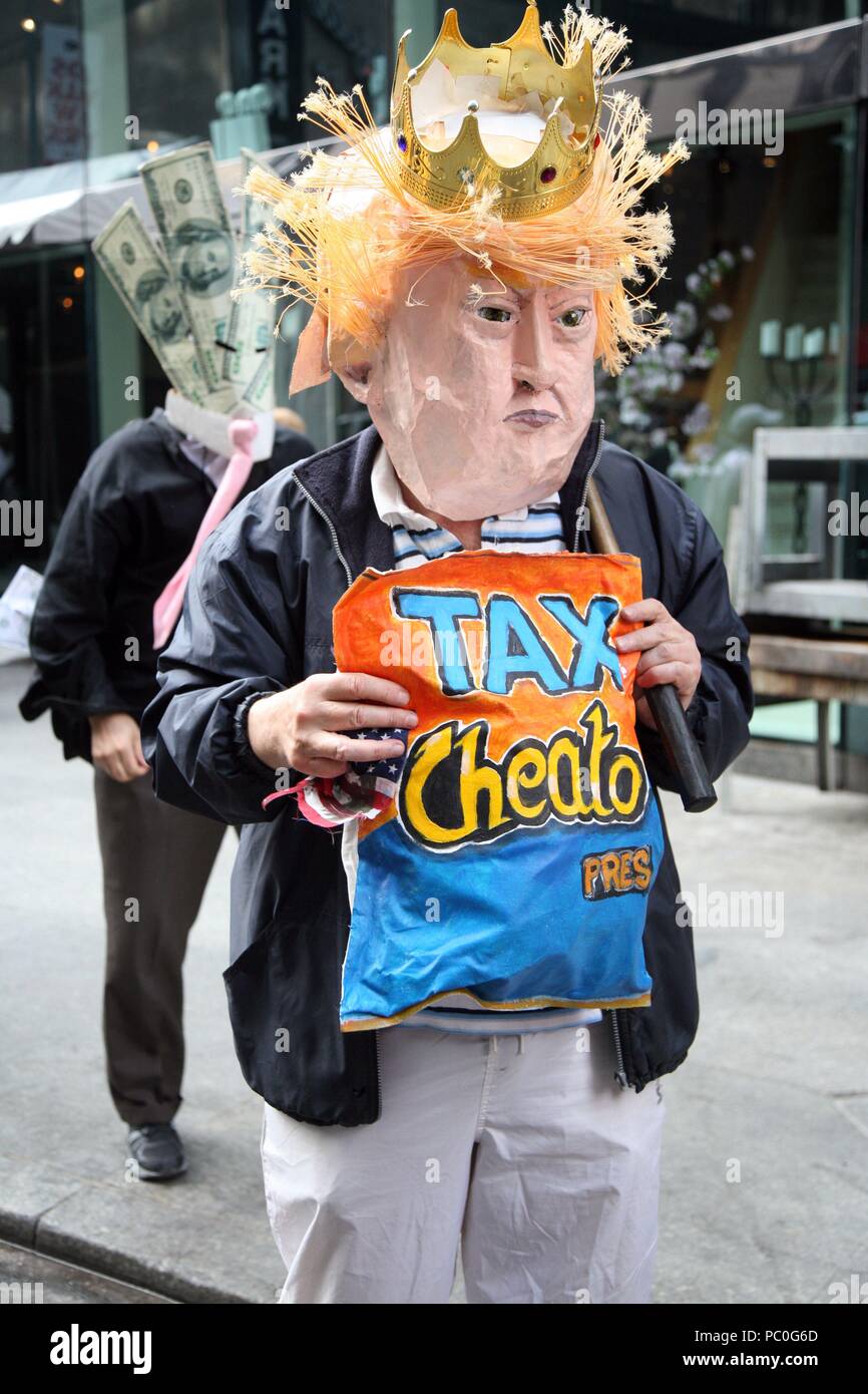 New York, NY USA. 30th. Jul, 2018. Known as the Trump Puppet performer ...