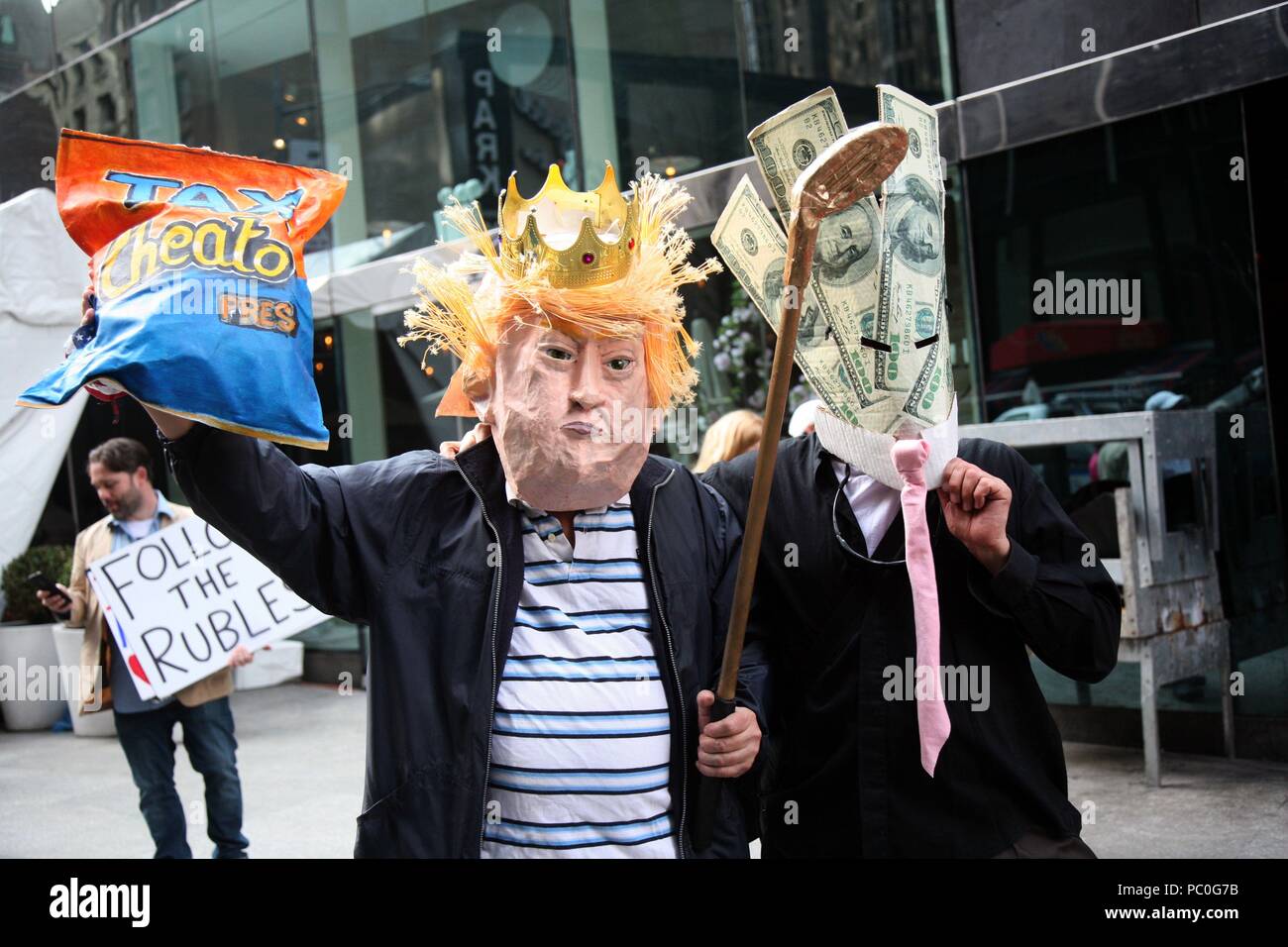 New York, NY USA. 30th. Jul, 2018. Known as the Trump Puppet performer ...