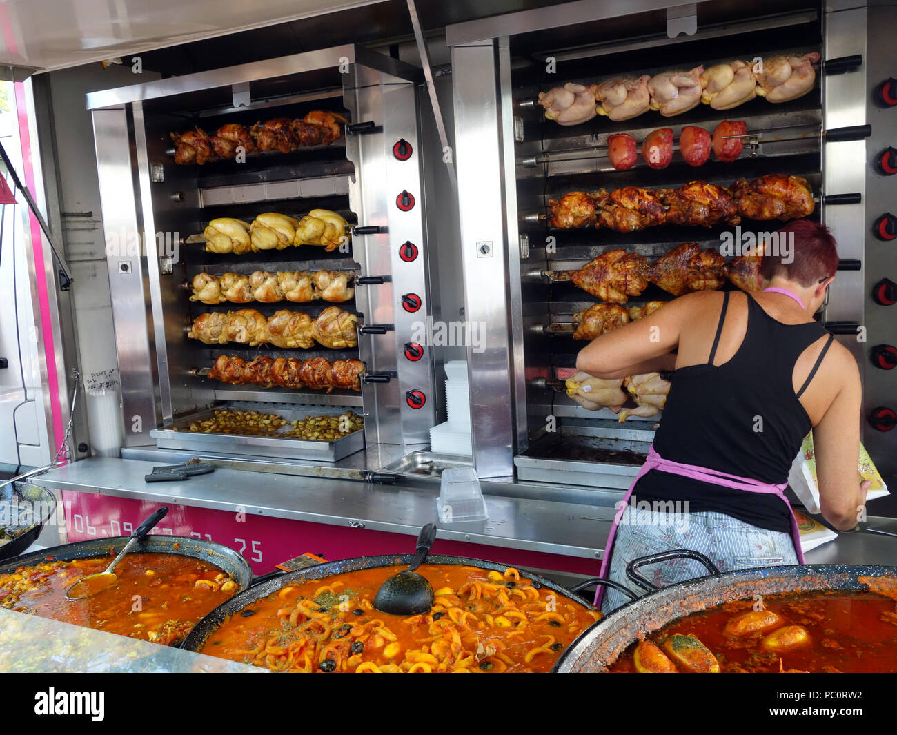 Colourful busy market at Saint Chinian french market Stock Photo - Alamy