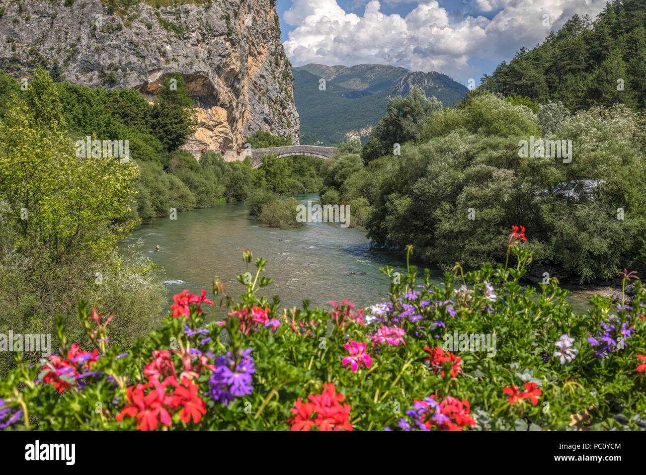 Castellane verdon hi-res stock photography and images - Alamy