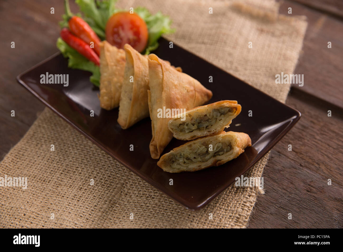 Sambusa savoury hi-res stock photography and images - Alamy