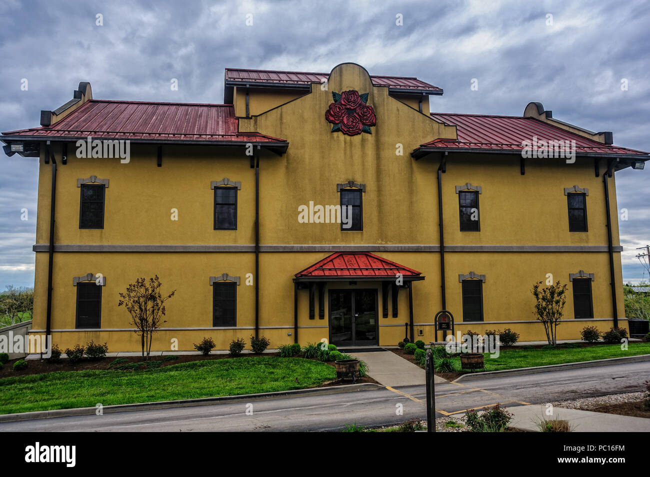 Four Roses Distillery Stock Photo - Alamy
