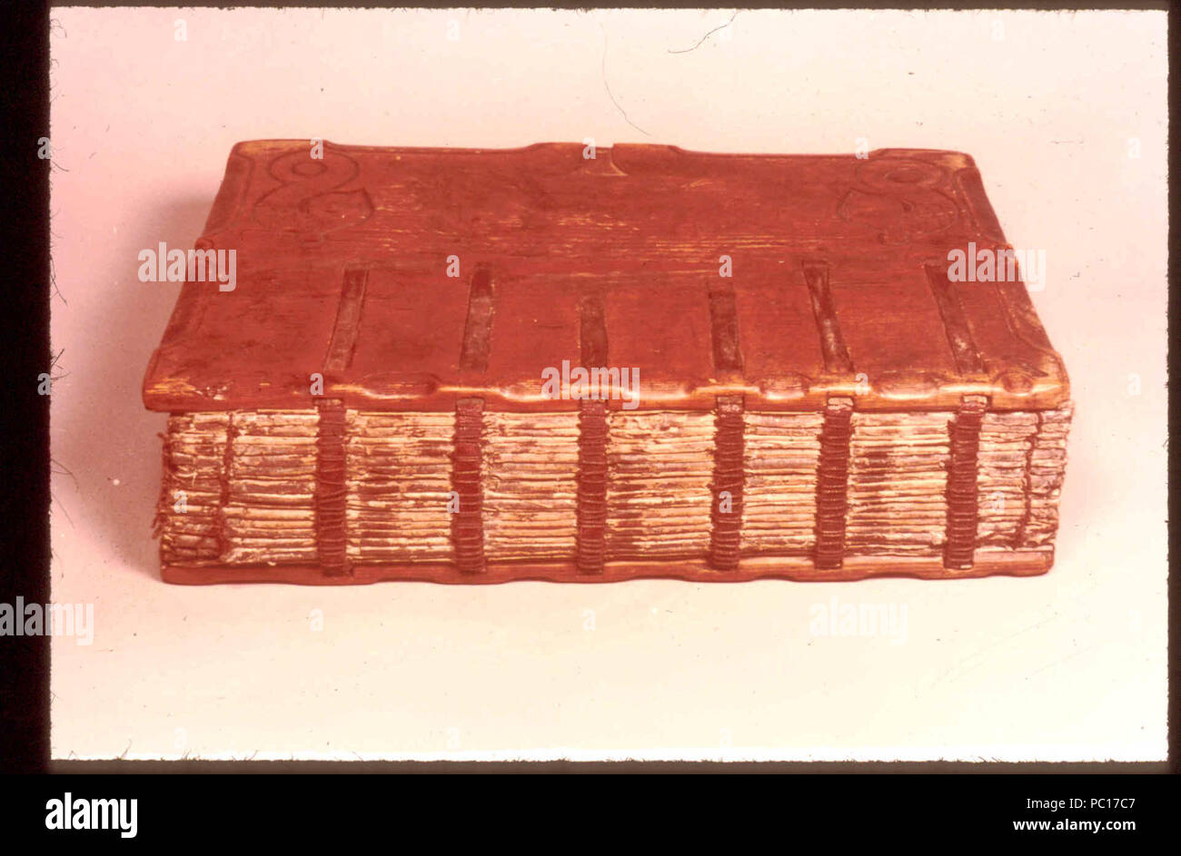Medieval bookbinding hi-res stock photography and images - Alamy