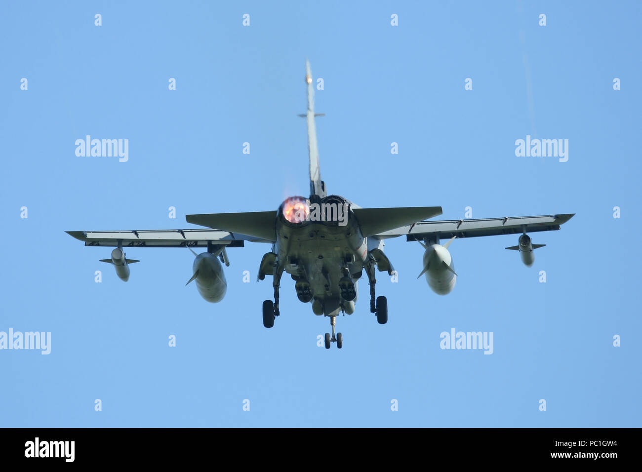 Raf tornado gr4 afterburner hi-res stock photography and images - Alamy