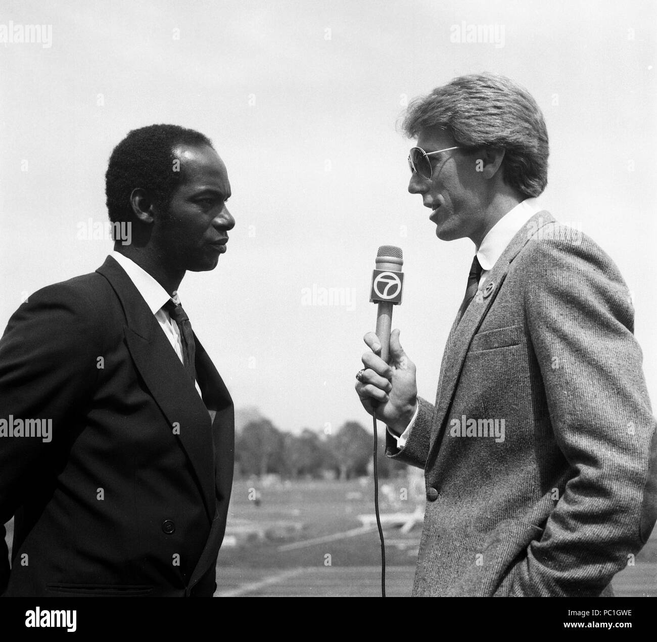 Bob beamon usa Black and White Stock Photos & Images - Alamy