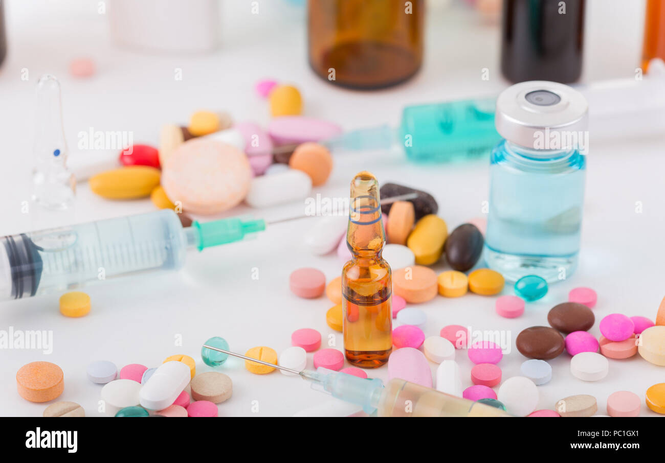 different Tablets pills capsule heap mix therapy drugs Stock Photo - Alamy