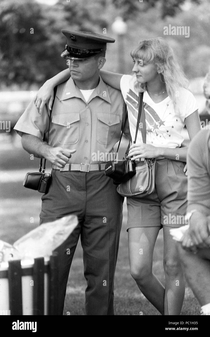 Usa washington dc young Black and White Stock Photos & Images - Alamy