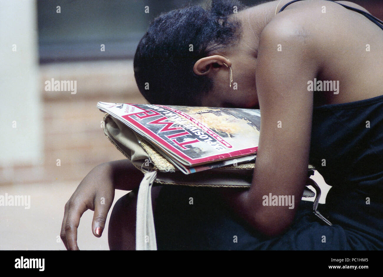 Lunch shift hi-res stock photography and images - Alamy