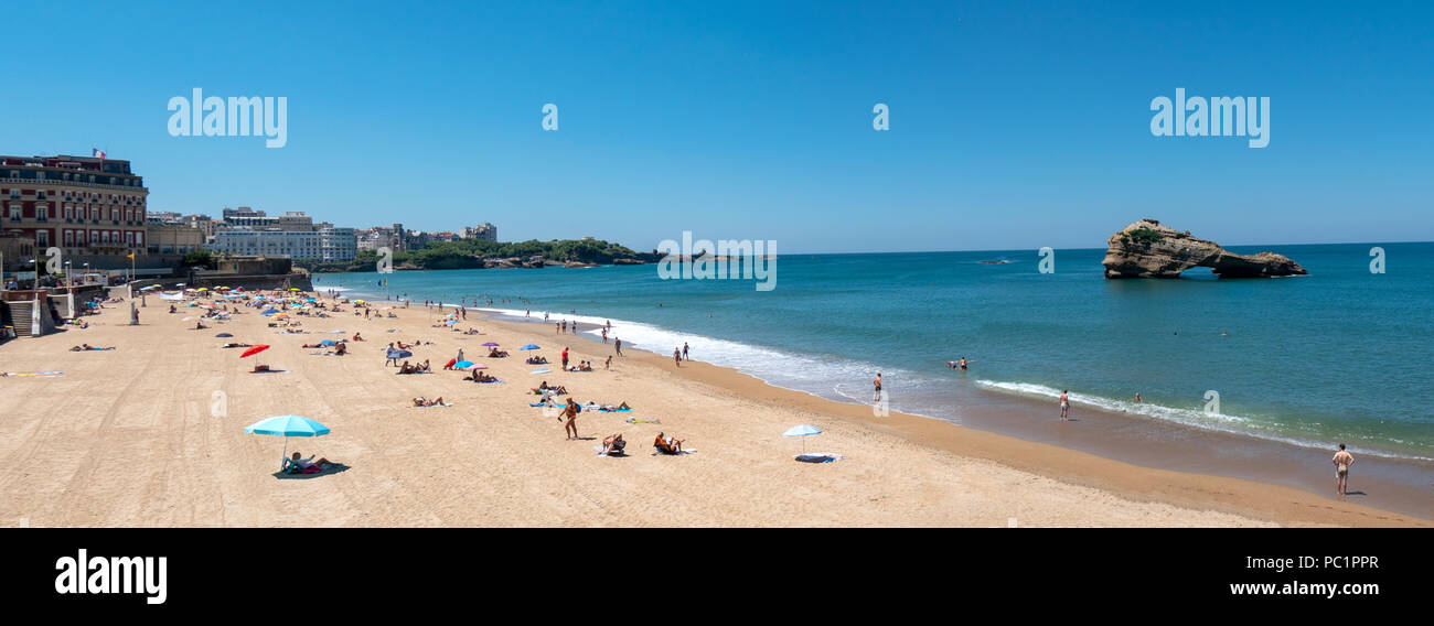 Biarritz france beach sunbathing hi-res stock photography and images ...