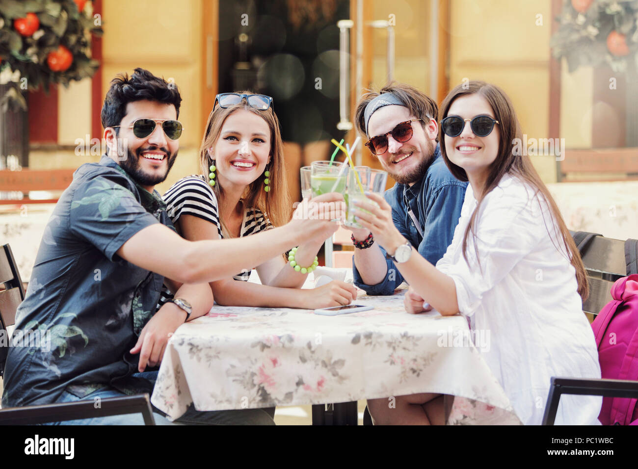 Drunk teenager hi-res stock photography and images - Alamy
