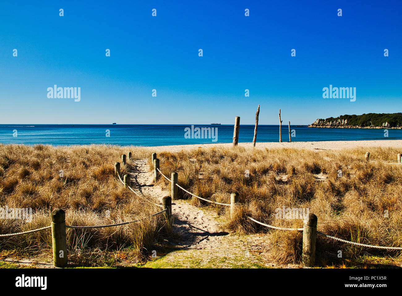 The main beach at Mount Maunganui looking at Leisure Island to the ...