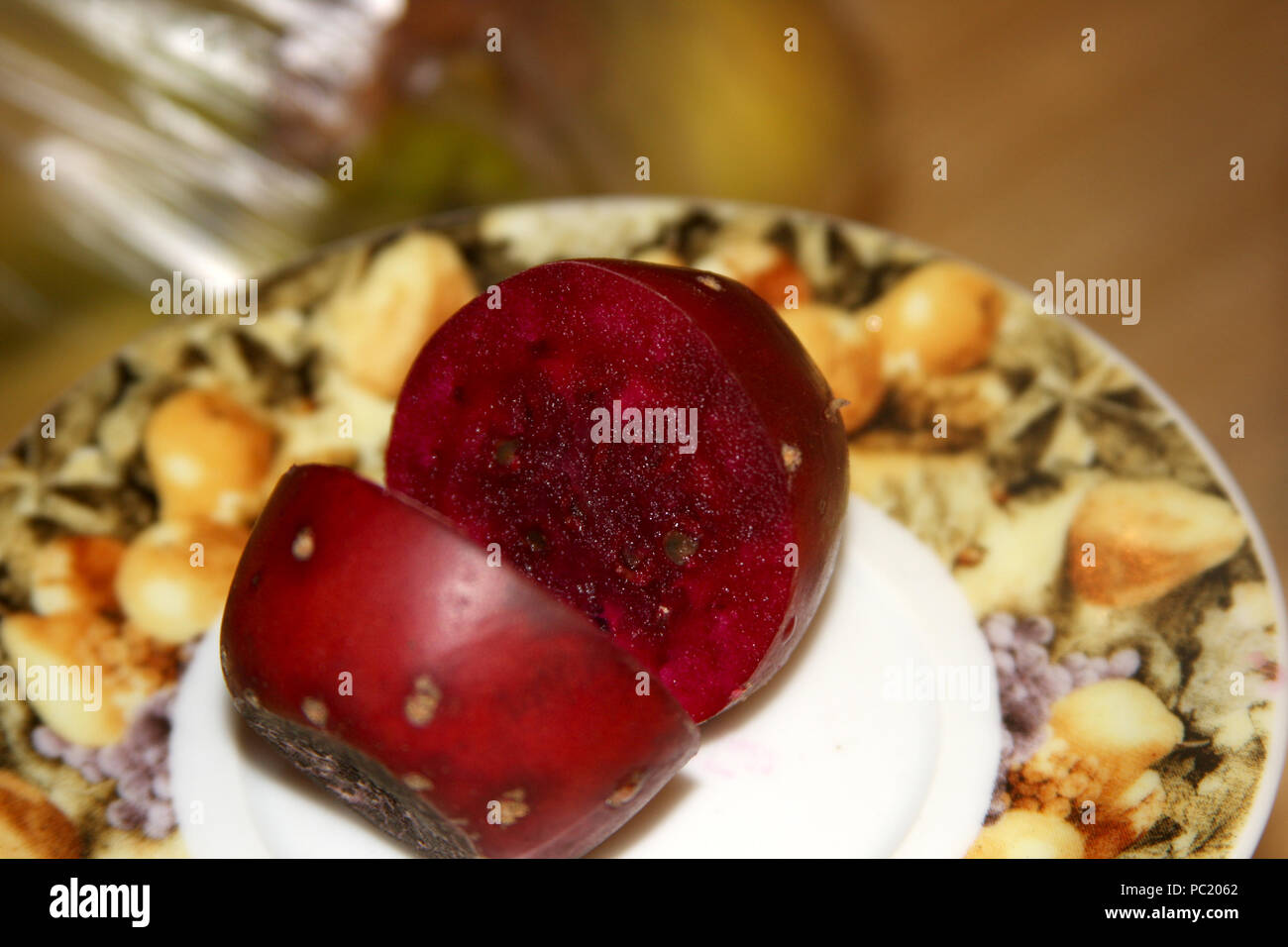 Eating prickly pear hi-res stock photography and images - Alamy