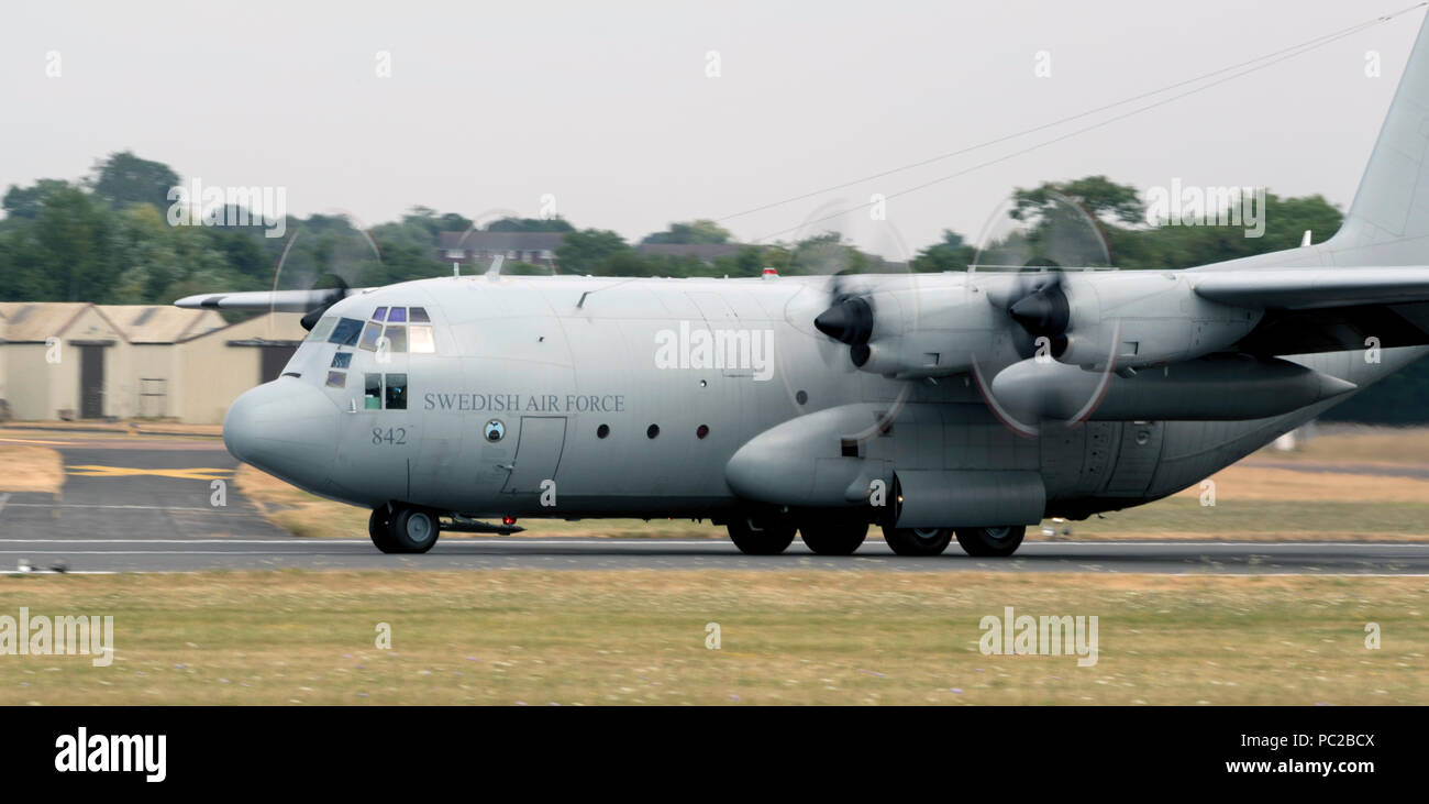 C 130h hercules hi-res stock photography and images - Alamy