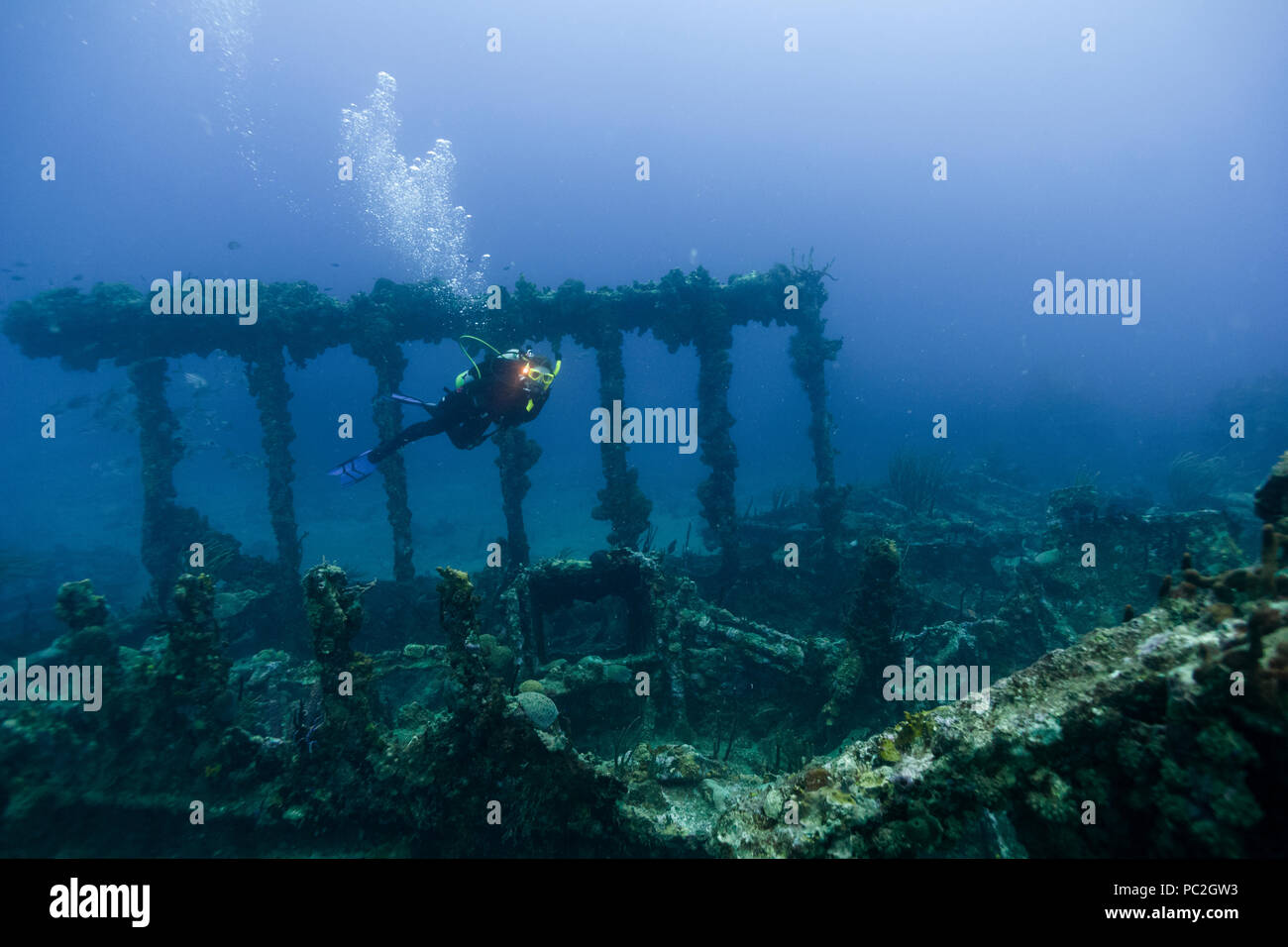 Diving the wreck of the RMS Rhone in the British Virgin Islands from a ...