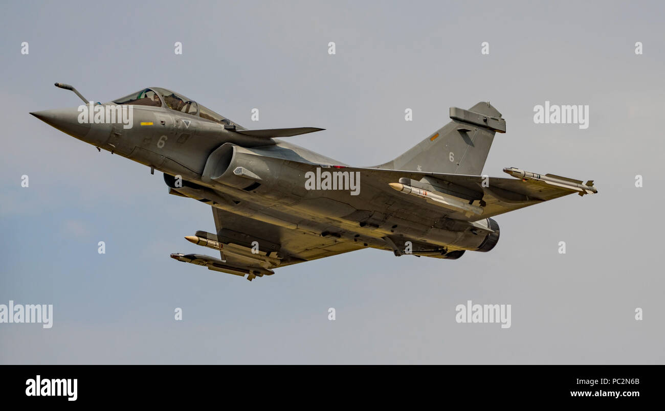 Rafale weapons hi-res stock photography and images - Alamy