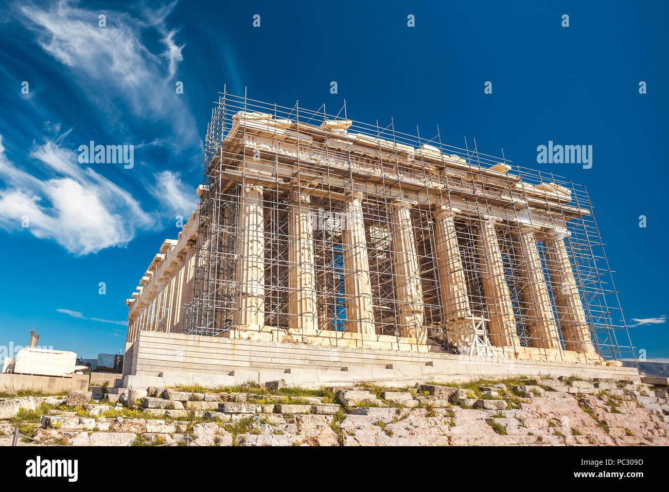 Scaffolding on the parthenon in athens hi-res stock photography and ...