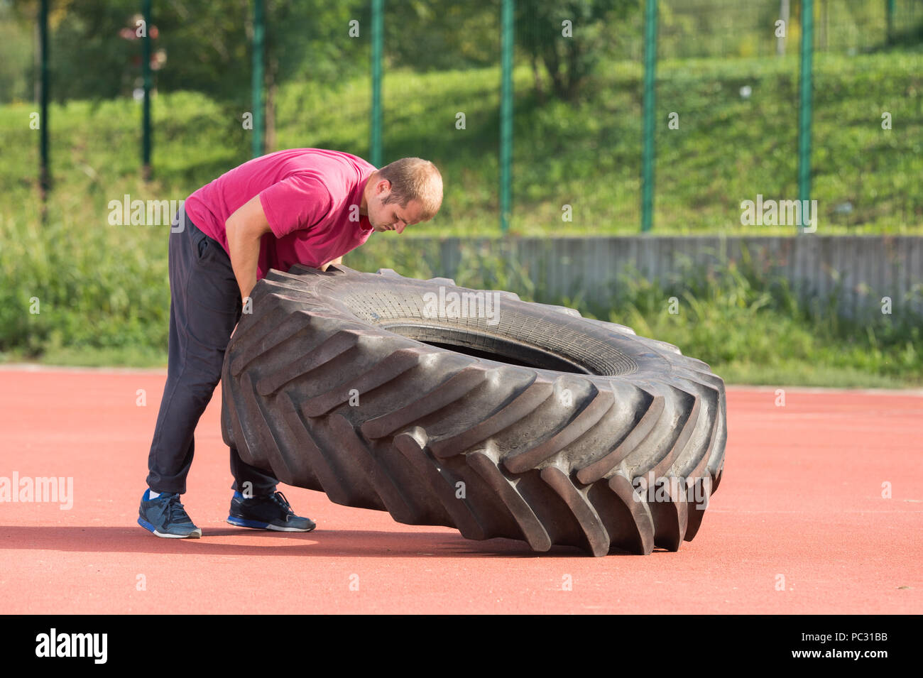 Athletic man, strenght training hi-res stock photography and images - Alamy