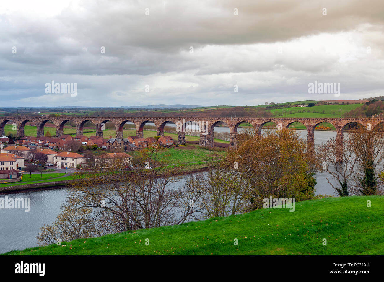 Royal Border Bridge, the railway viaduct across the River Tweed between ...