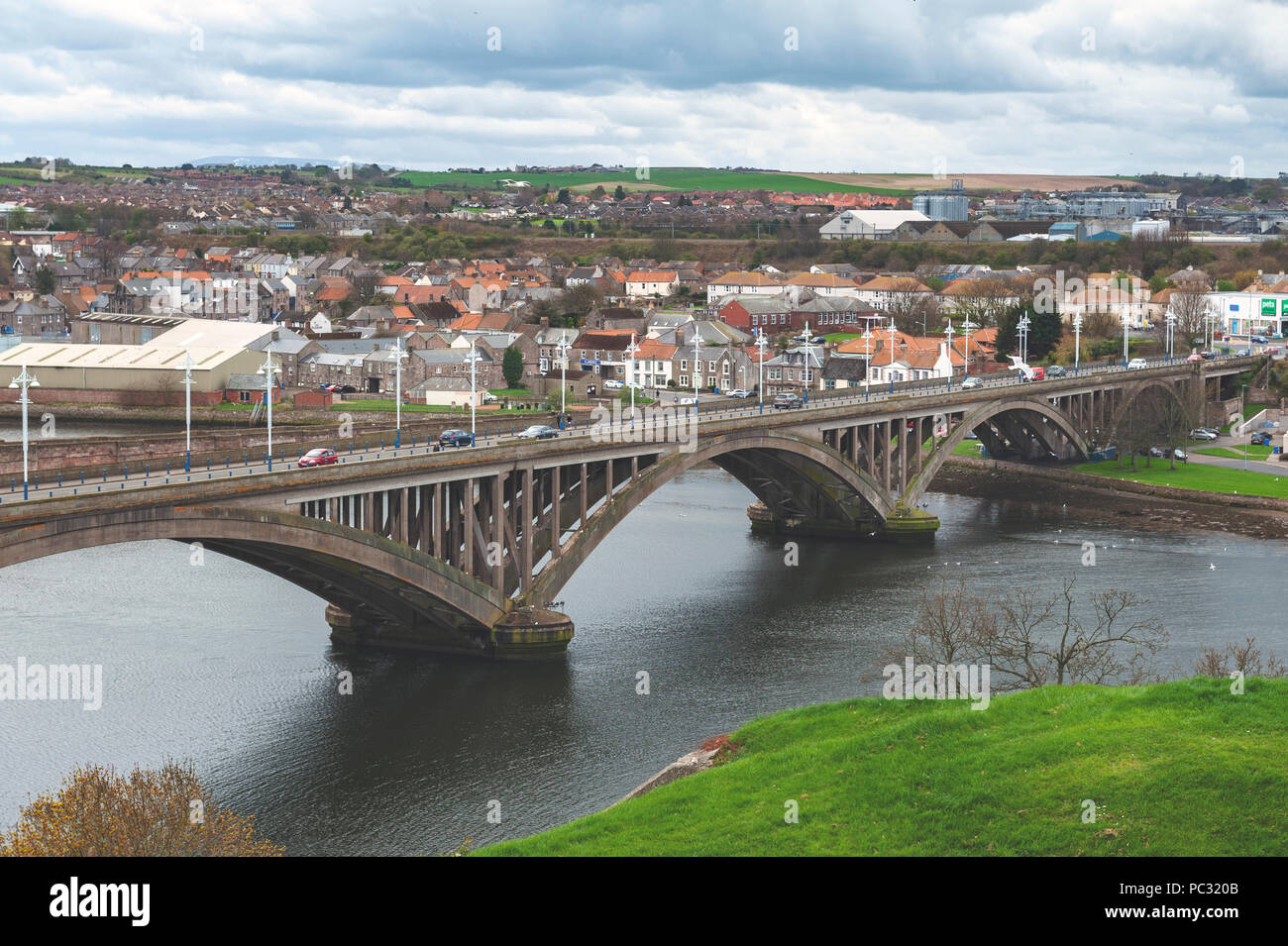 Royal Tweed Bridge, the concrete road bridge across the River Tweed ...