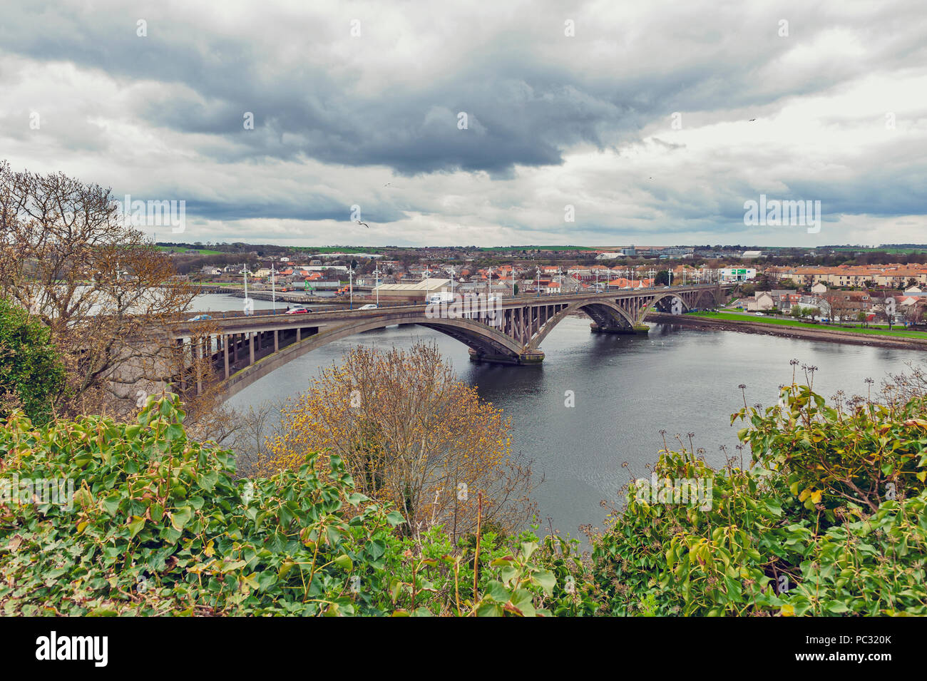 Royal Tweed Bridge, the concrete road bridge across the River Tweed ...