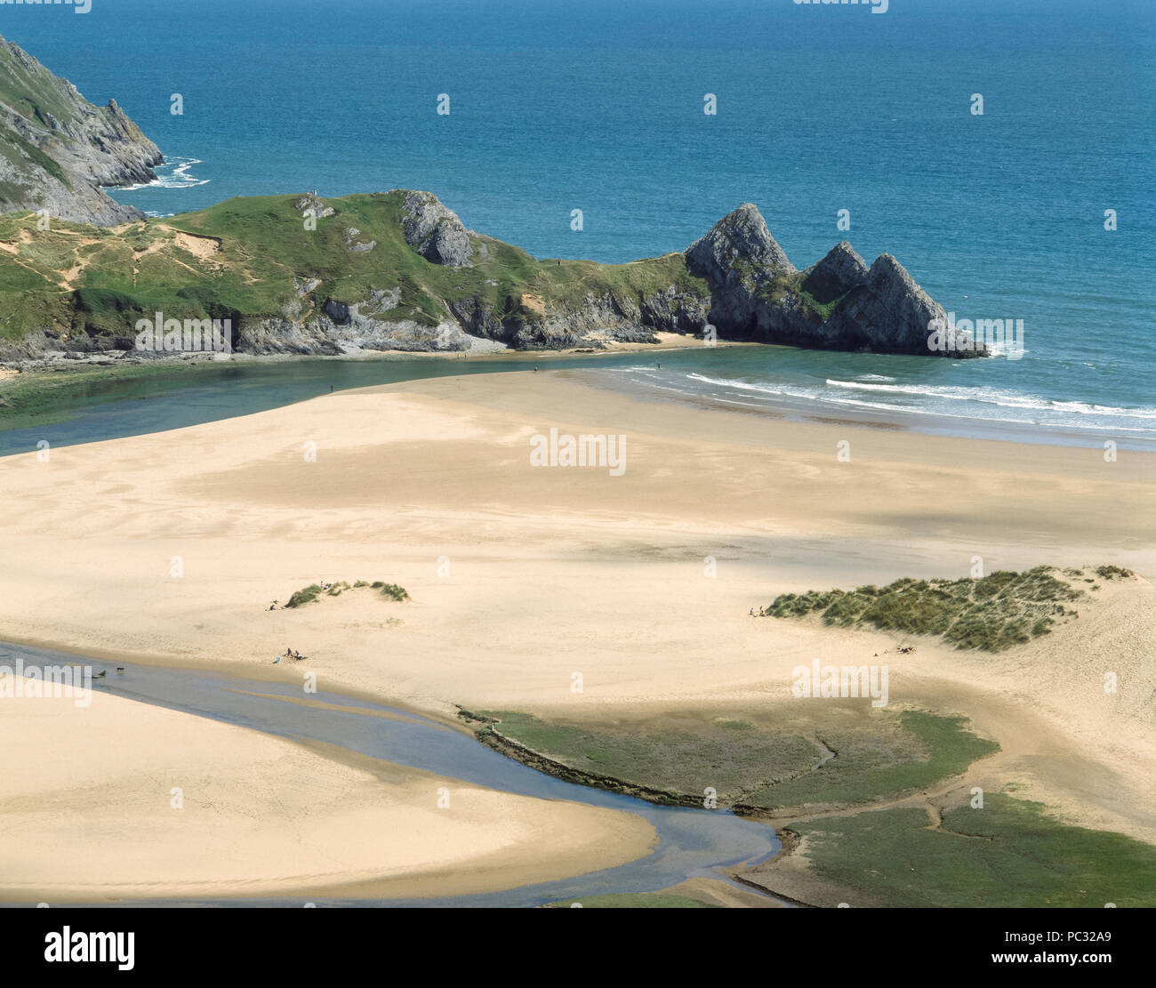 THREE CLIFFS THE GOWER PENINSULA, SOUTH WALES Stock Photo - Alamy