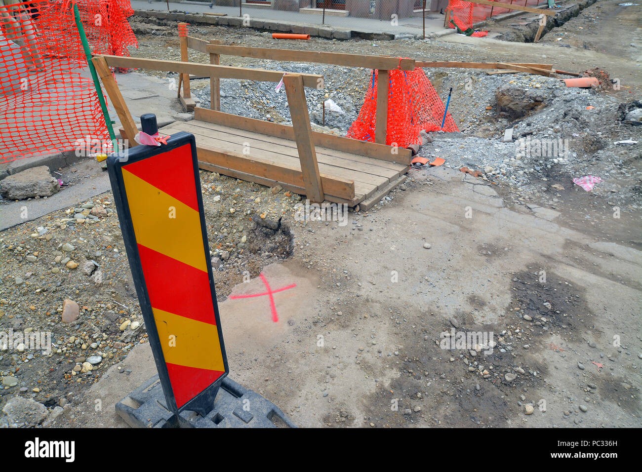road construction site with traffic warnings Stock Photo - Alamy