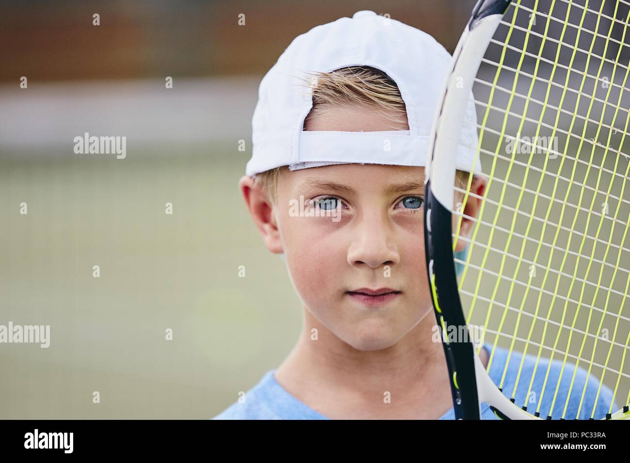 Cute tennis player hi-res stock photography and images - Alamy