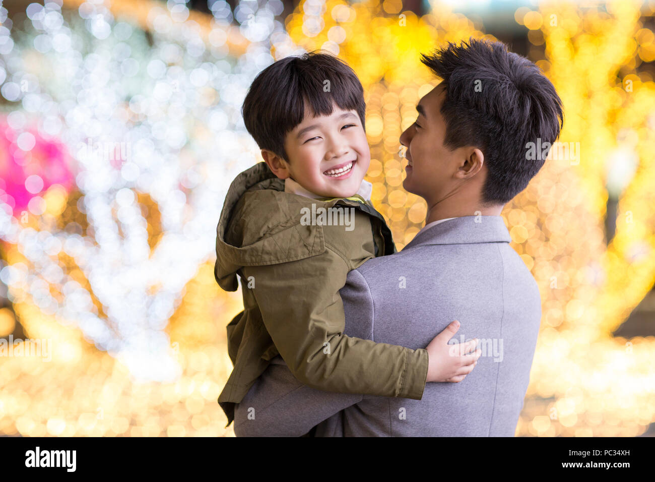 Chinese son hi-res stock photography and images - Alamy