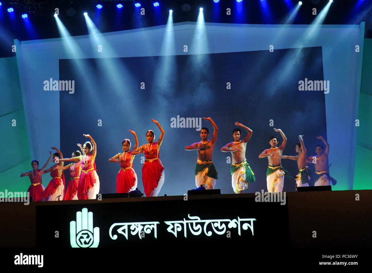 Dance and song performance inarmy stadium in Dhaka Stock Photo - Alamy
