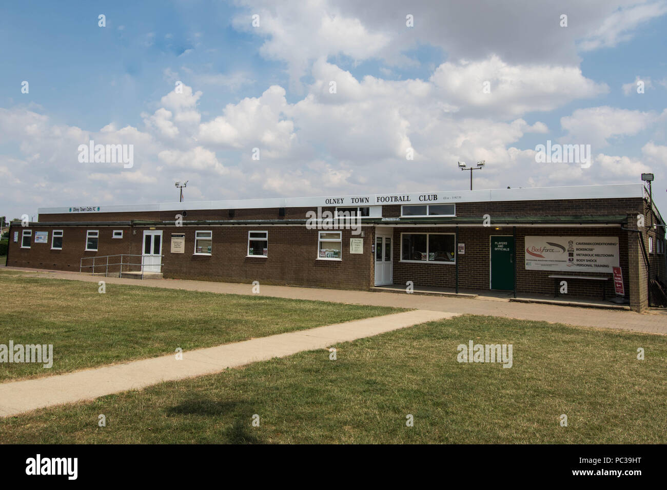 Olney football club hi-res stock photography and images - Alamy