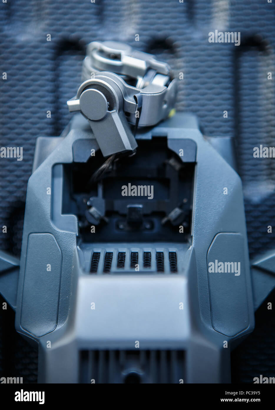 Defective drones hi-res stock photography and images - Alamy