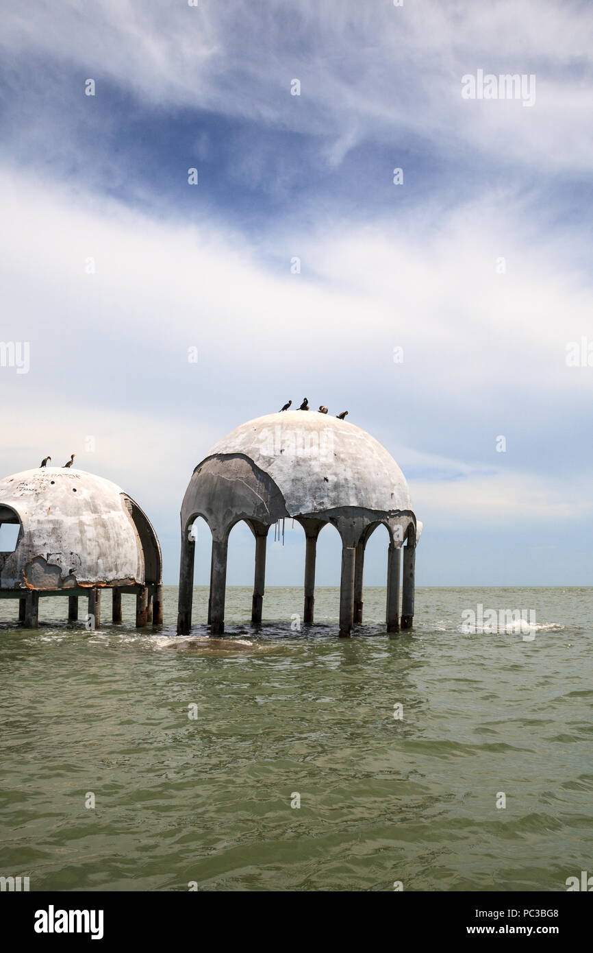 Dome homes florida hi-res stock photography and images - Alamy