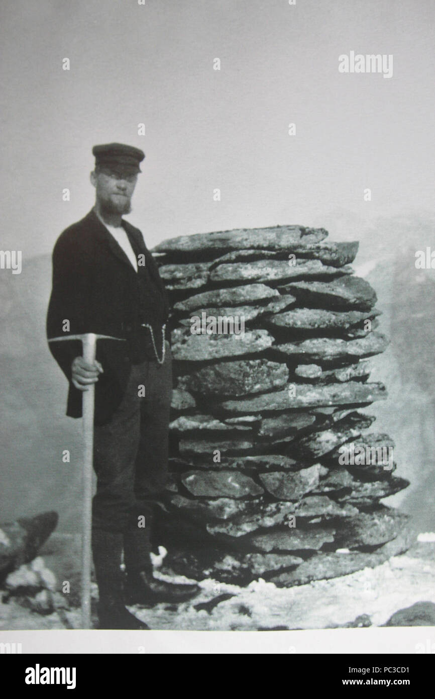 Adolf Hoel Svalbard 1906 NP IMG 2687 Stock Photo - Alamy