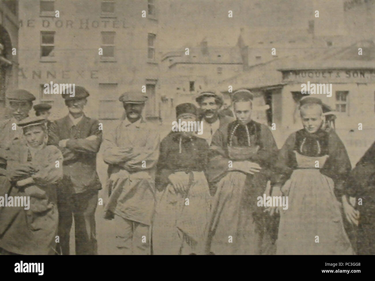 Breton cultural movement hi-res stock photography and images - Alamy