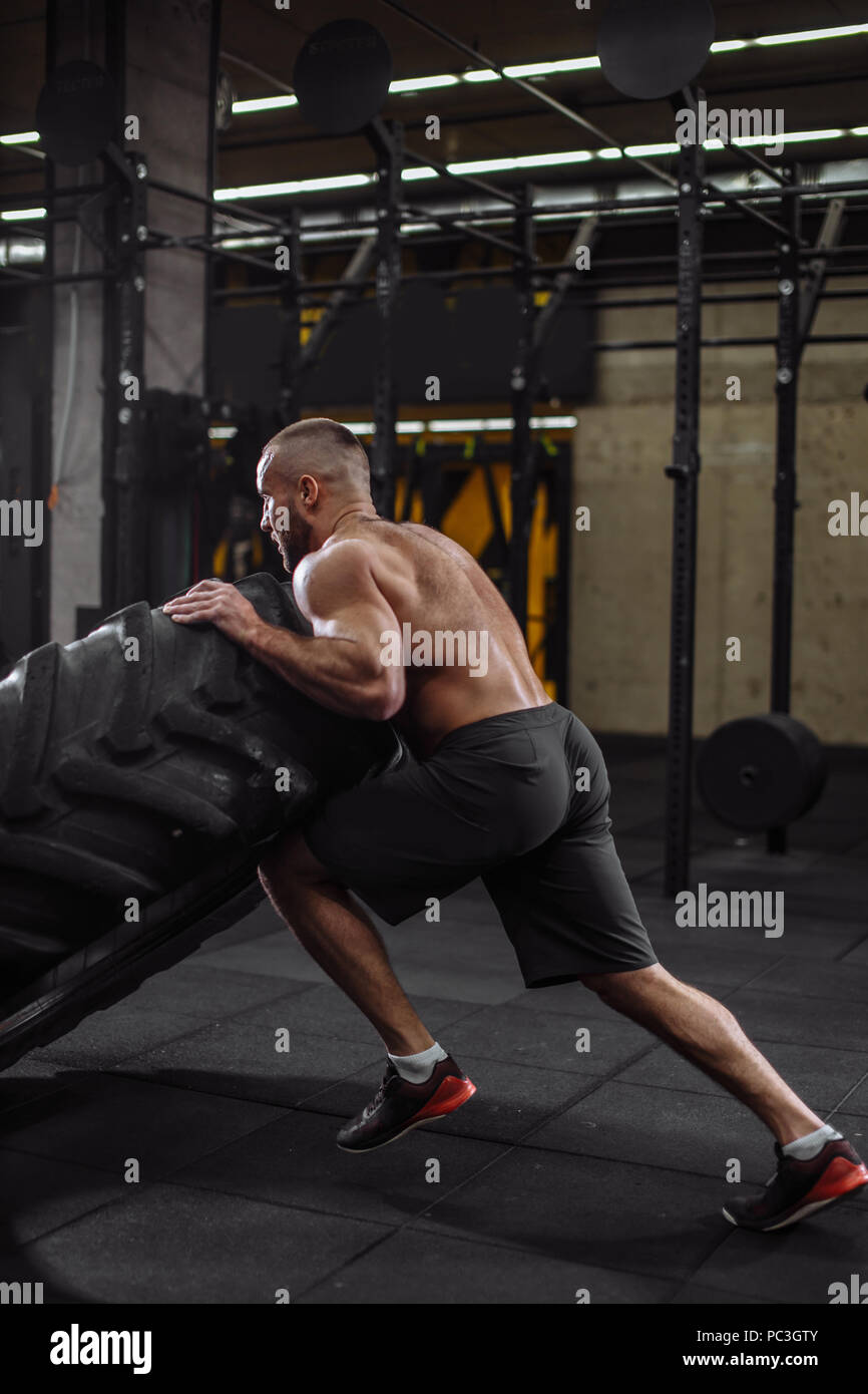 Bodybuilding competition hi-res stock photography and images - Alamy