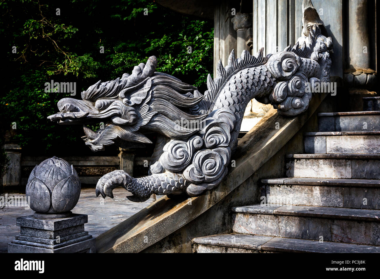 Hand rail climb hi-res stock photography and images - Alamy
