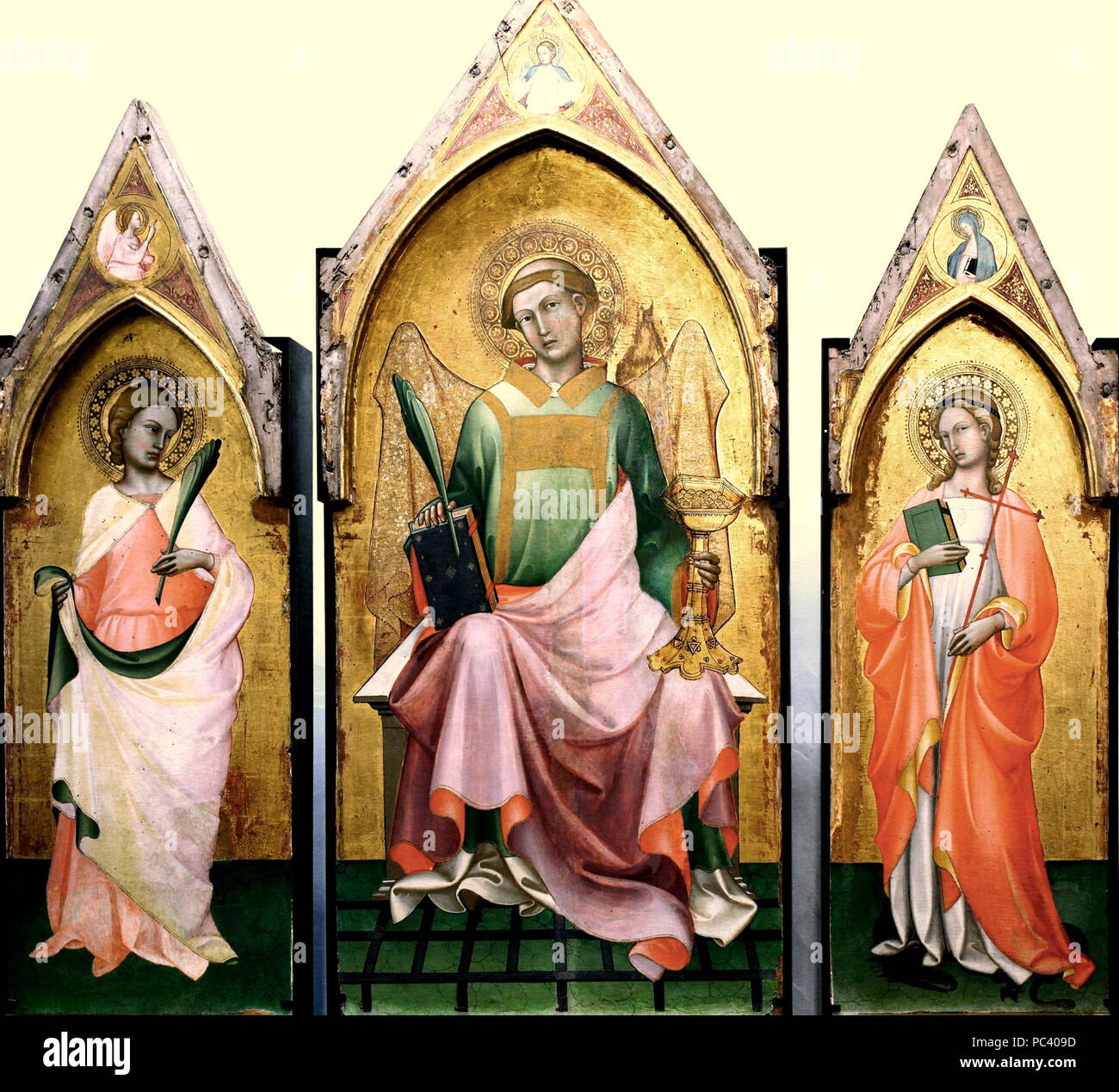 Gothic triptych hi-res stock photography and images - Alamy