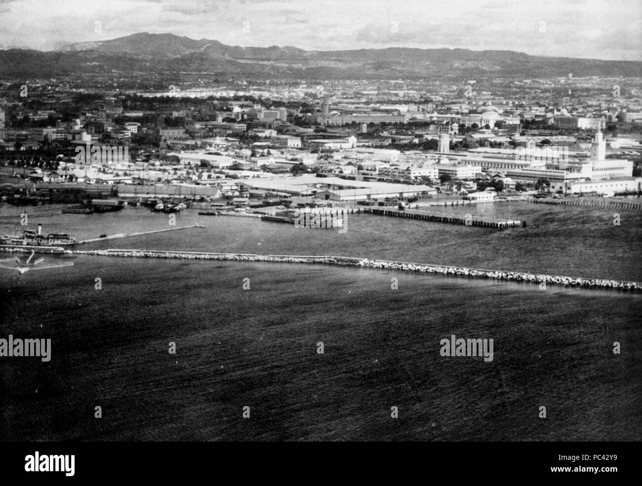 Aerial view of Manila, Philippines, in May 1958 Stock Photo - Alamy