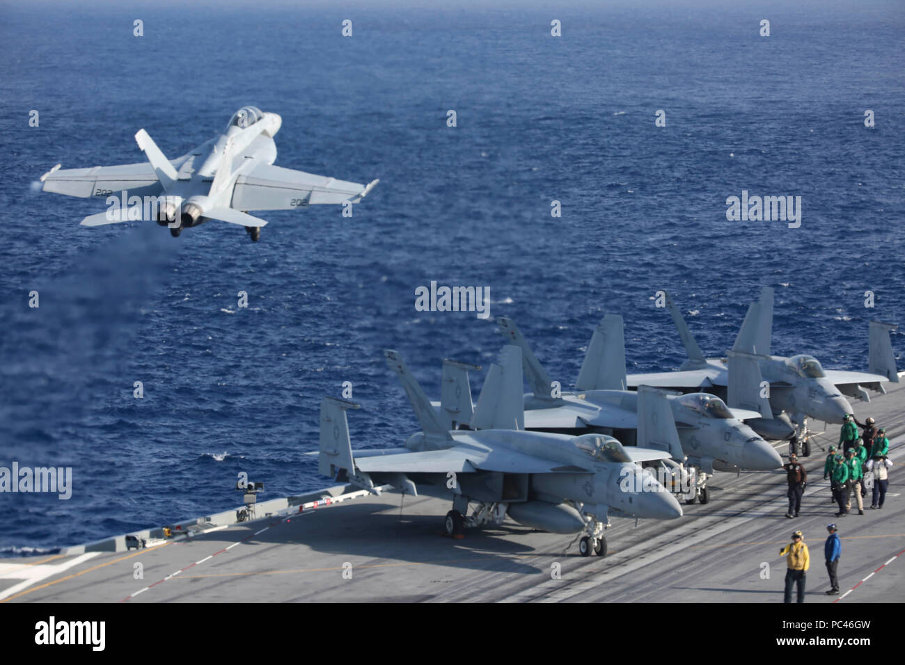 Strike fighter squadron vfa 25 hi-res stock photography and images - Alamy