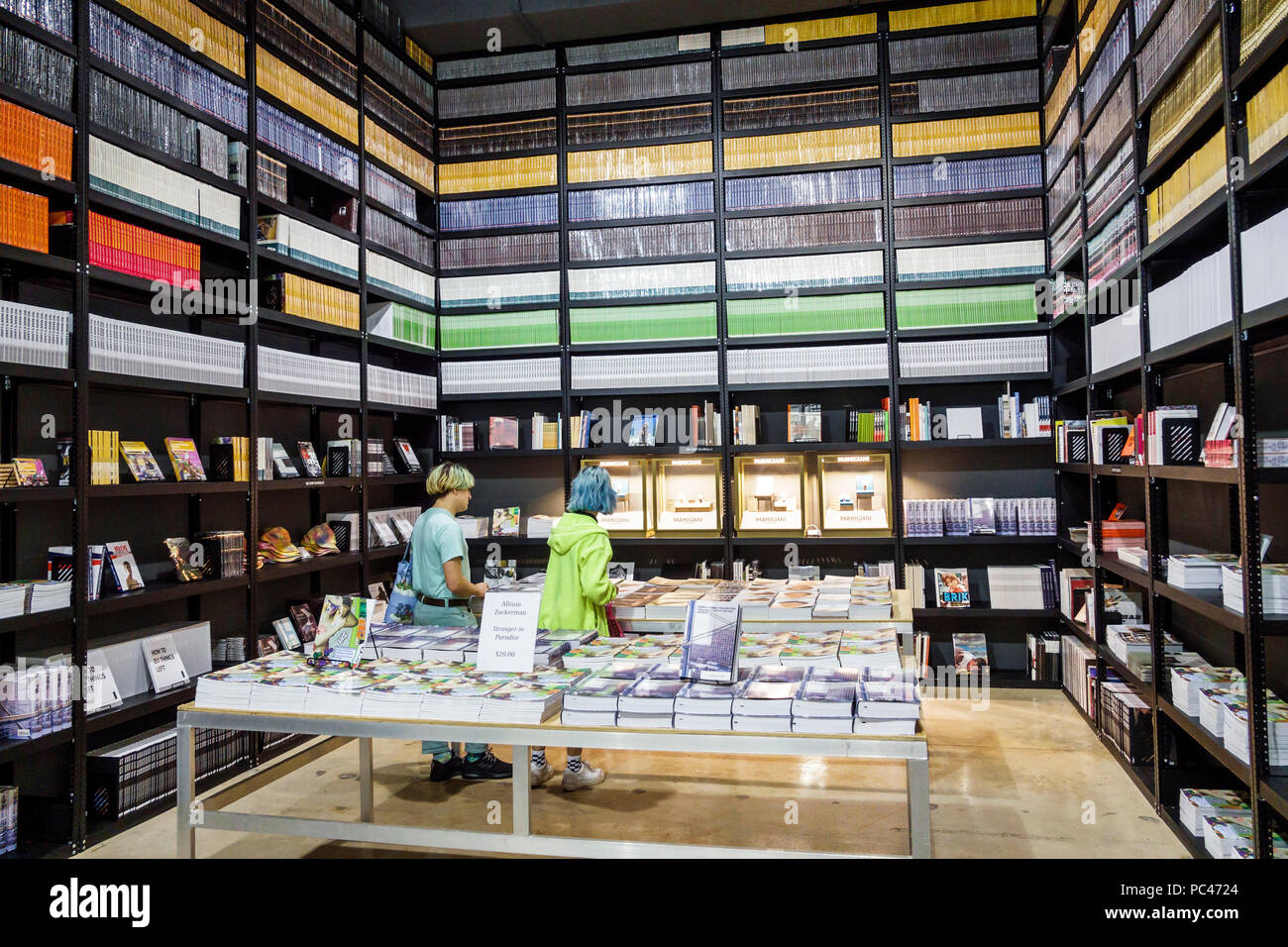 Miami wynwood shop hi-res stock photography and images - Alamy