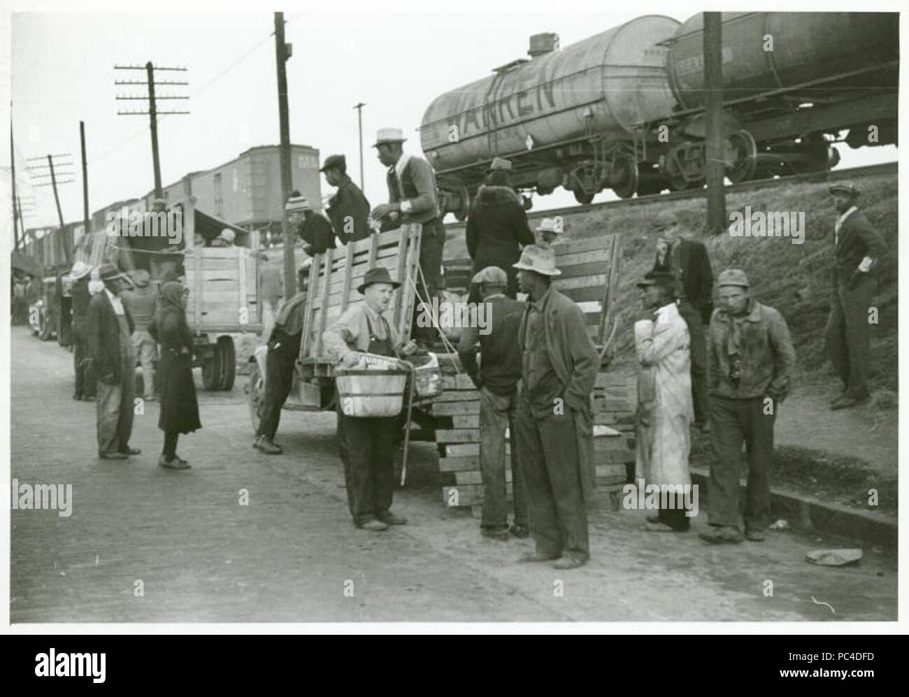 African american day laborers hi-res stock photography and images - Alamy