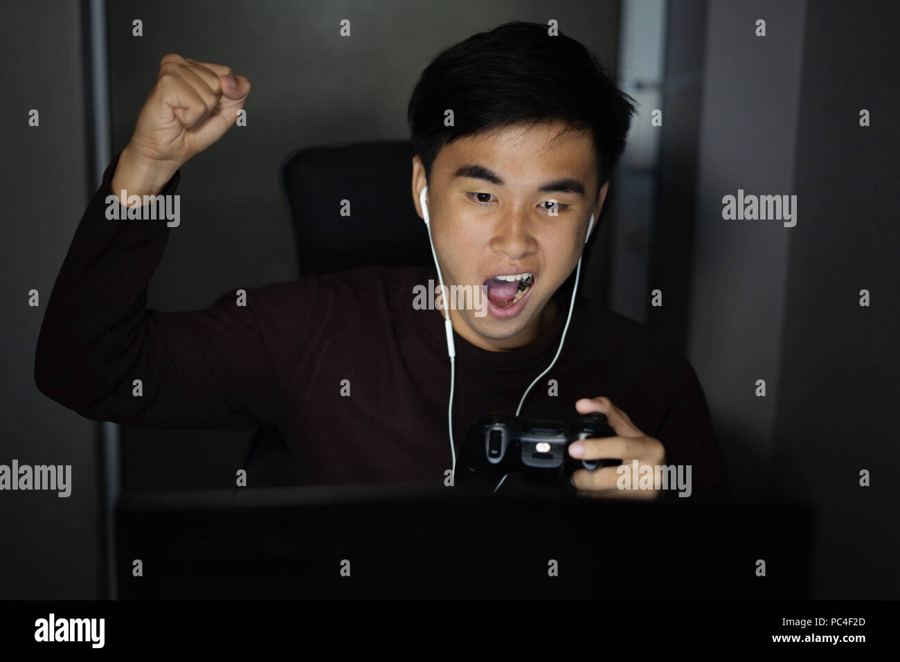 Using joystick hi-res stock photography and images - Alamy