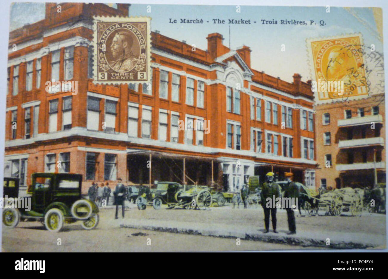 597 The Market, Trois Rivières, P.Q. Postal Card Stock Photo - Alamy