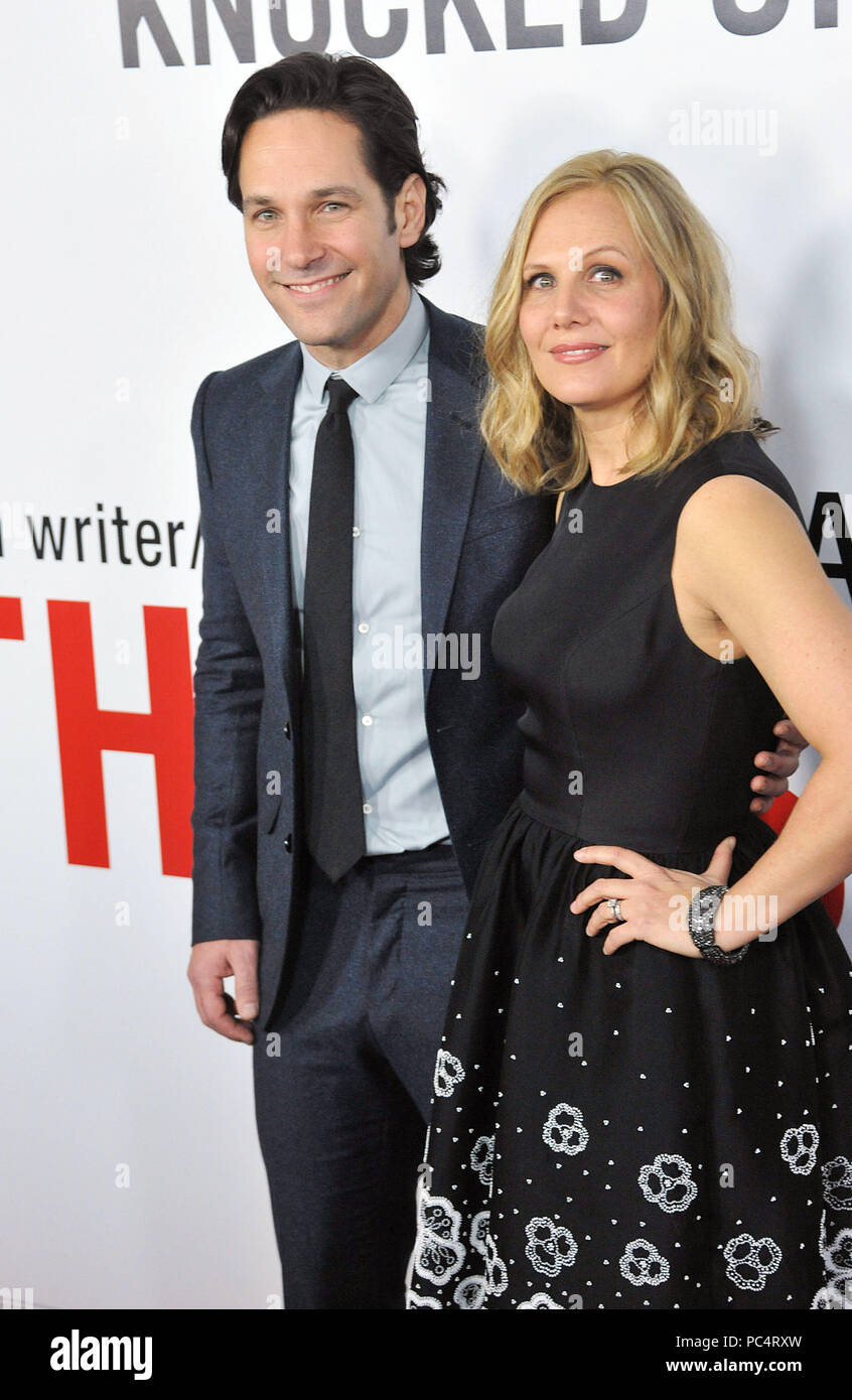 Paul Rudd and wife at the This Is 40 Premiere at the Chinese Theatre in ...