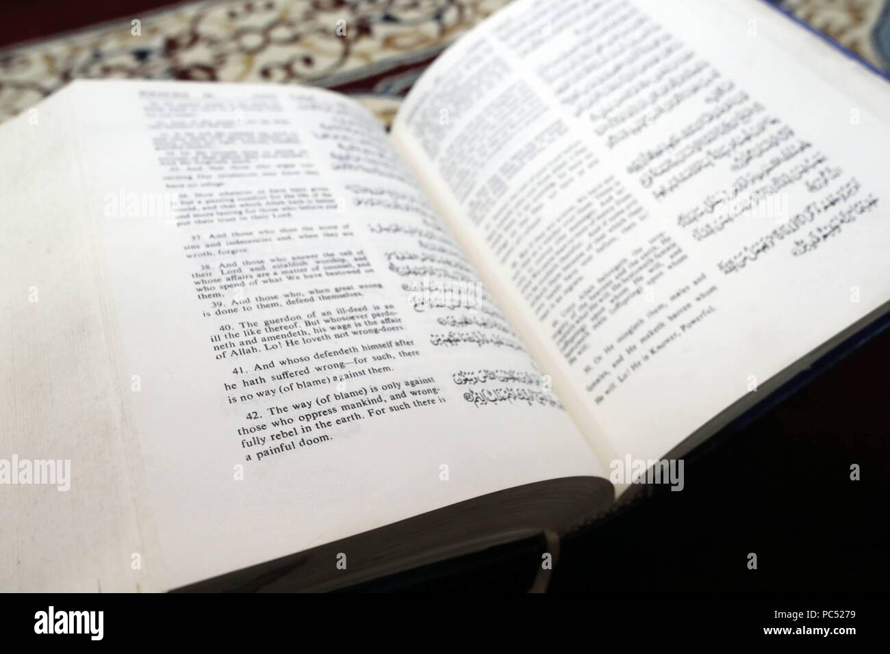 Holy Quran translated english version. | usage worldwide Stock Photo ...