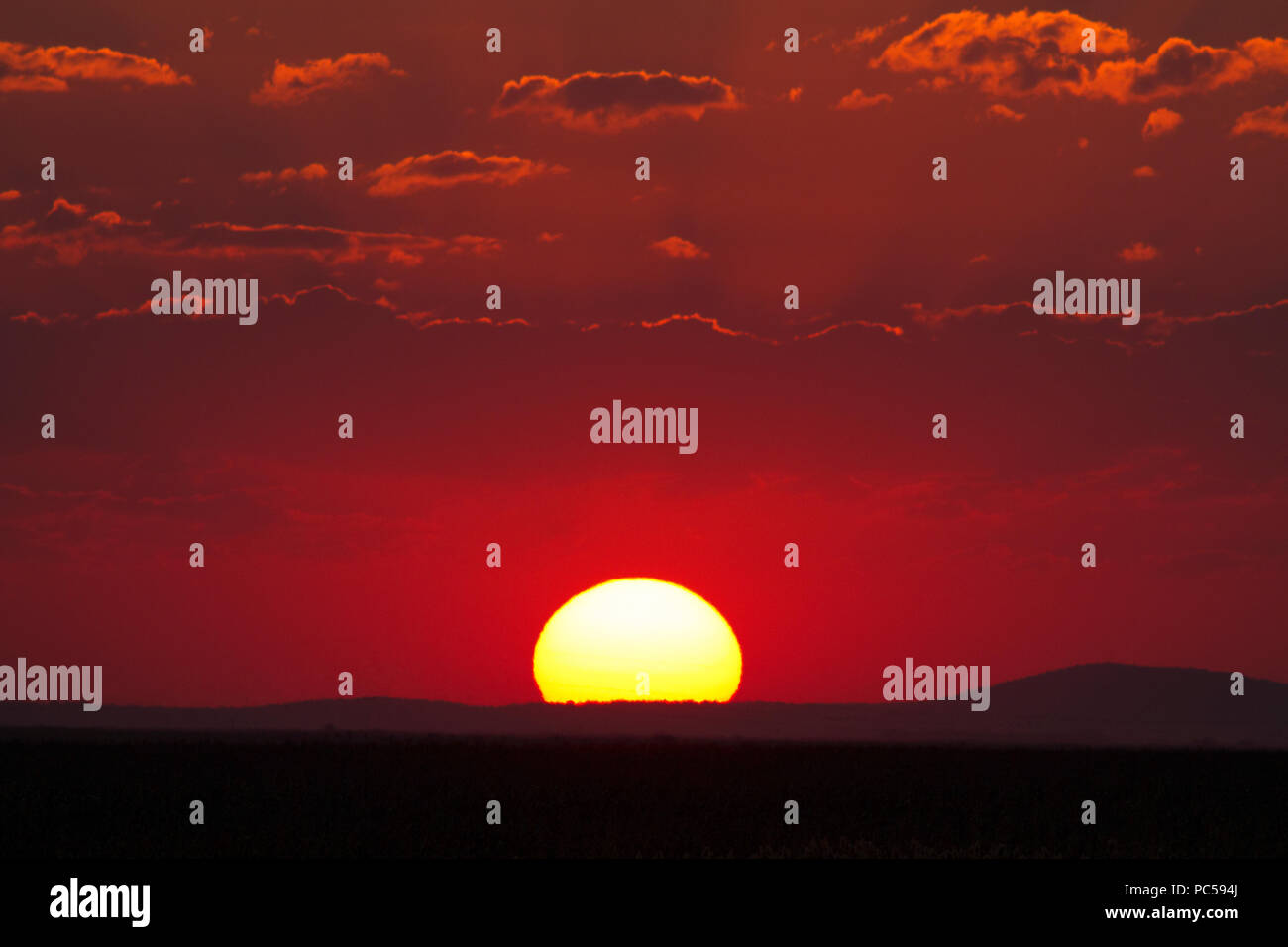 Western setting hi-res stock photography and images - Alamy