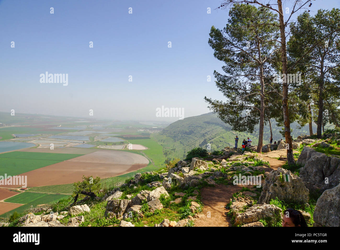 Mount Gilboa observation point with a view of the Jezreel valley Stock ...